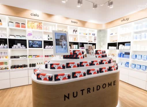 Darmowa próbka - odżywka do rzęs od Nutridome | darmowegadzety.pl